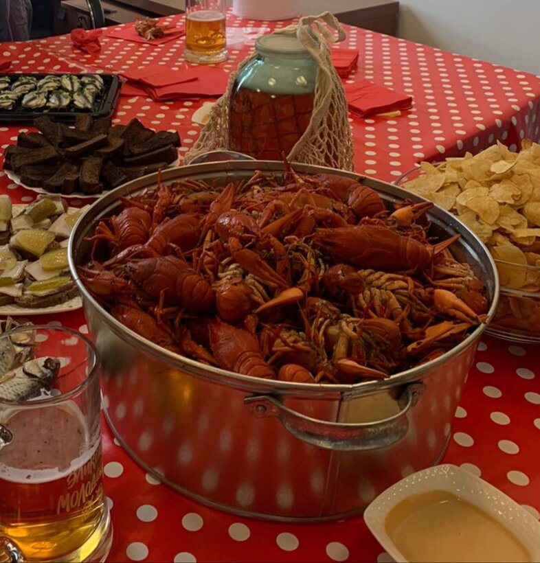 Balık ve deniz ürünleri Живые Раки, Moskova, foto