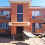 Nadezhda (Oktyabrskaya ulitsa No:130, stanitsa Dolzhanskaya), otel  Krasnodarski krayından