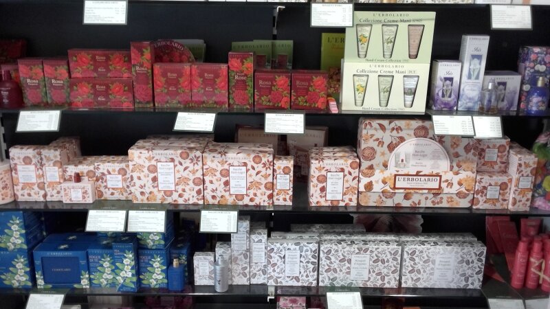 Güzellik salonu Farmacia al Mare Dr. Sciolli, , foto