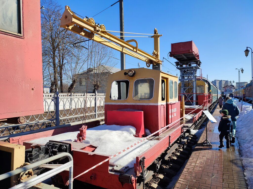Park, sokak heykeli Электровоз Чс2к, Moskova, foto