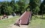 Сезонная горка (Moscow Region, Istra, Pervomayskaya ulitsa), oyun alanı  İstra'dan