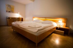 Villa Marion (Zlínský kraj, Zlin, Luhacovice, Luhačovice), otel  Luhacovice'den
