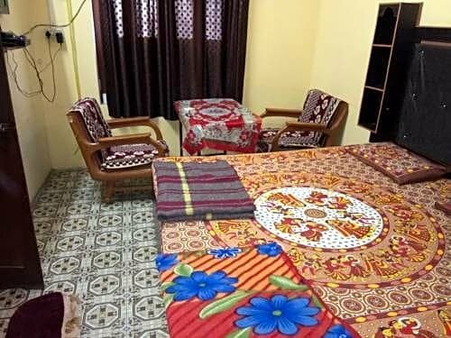 Otel Maa Vaishno Guest House, Varanasi, foto