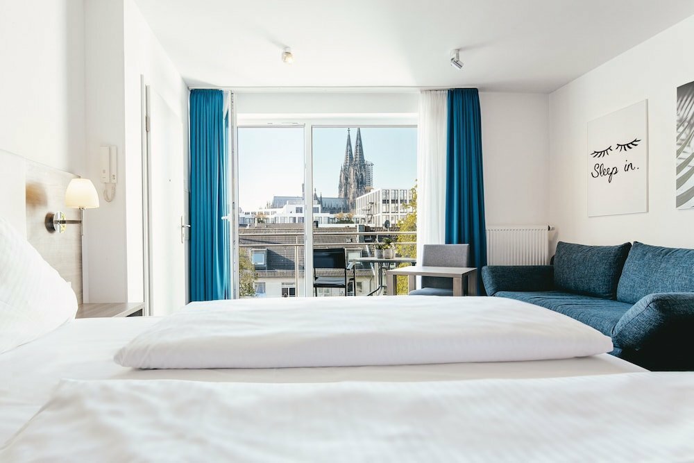 Otel Haus am Dom, Köln, foto
