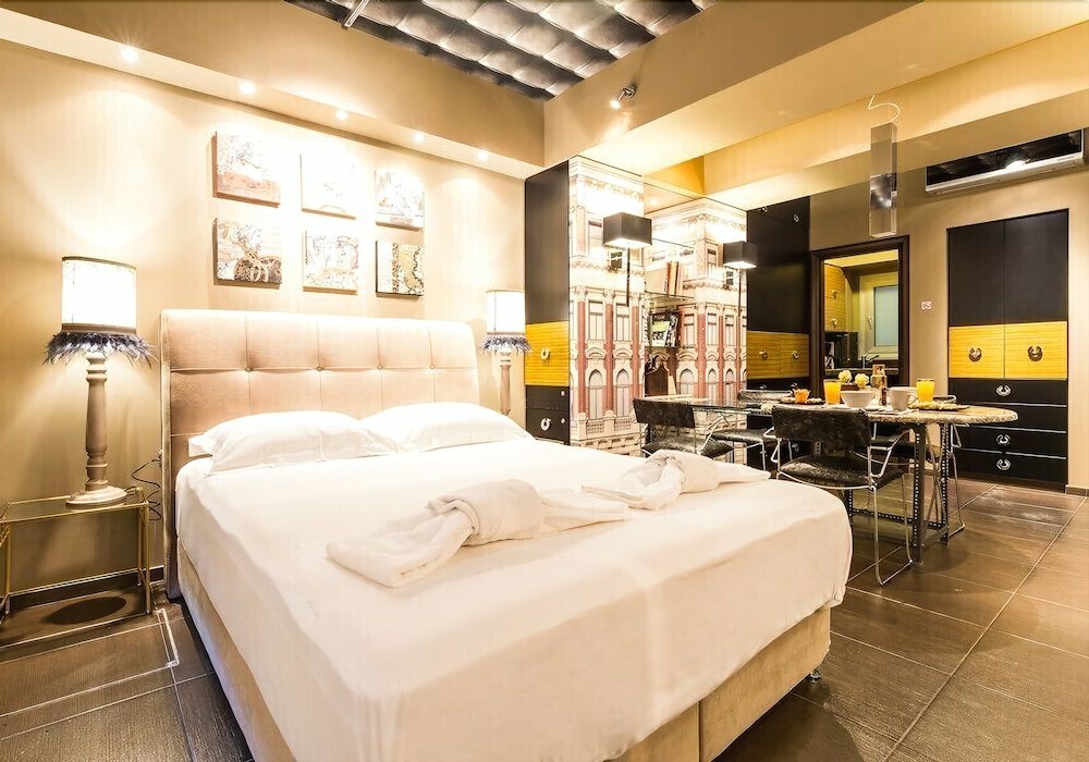 Otel Outstanding Studio in Kolonaki near Metro, Atina, foto
