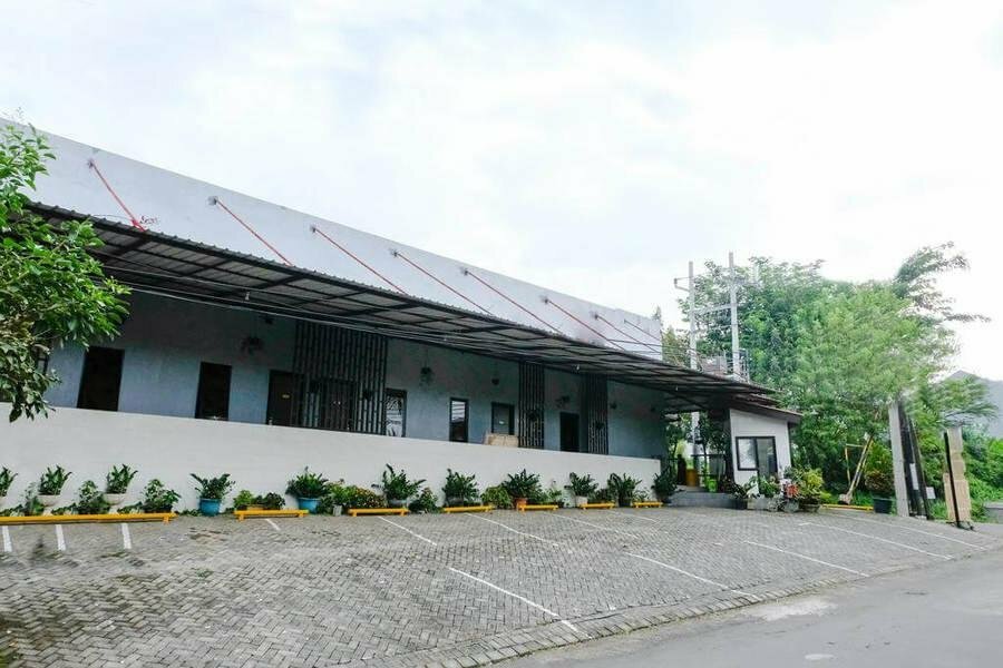 Otel RedDoorz @ Bukit Dieng 2, , foto