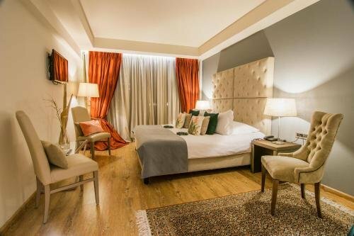 Otel Golden Suites & SPA, Dünya, foto