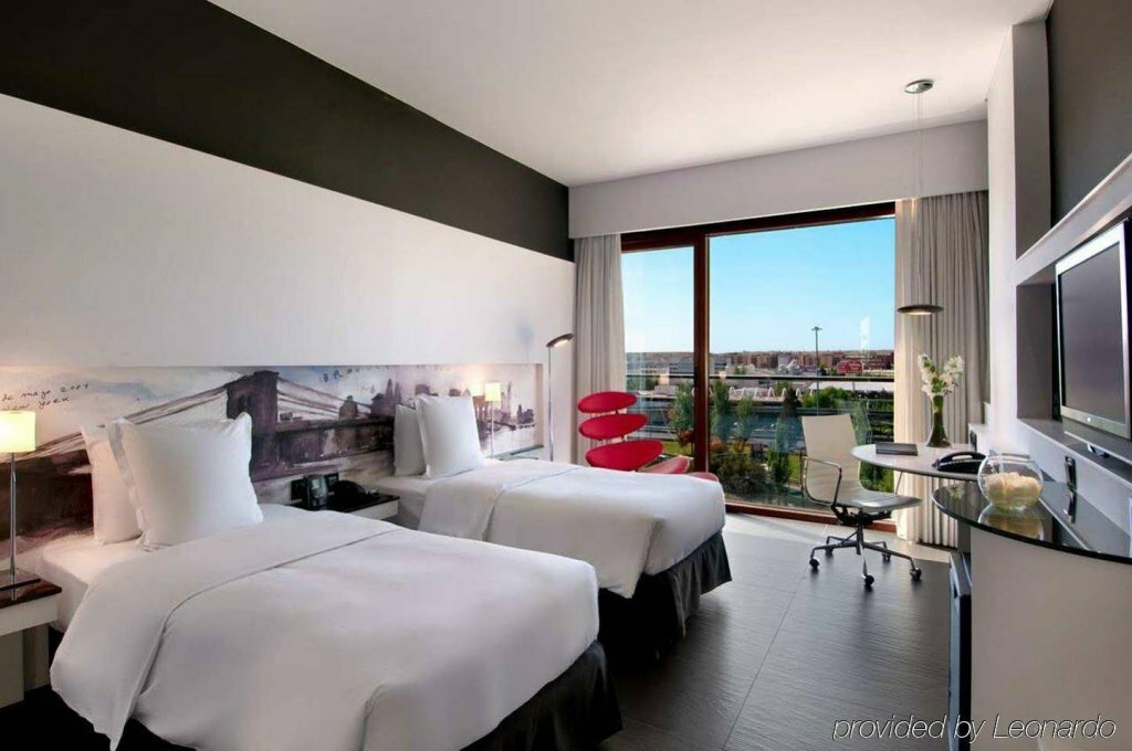 Otel Hilton Madrid Airport, Madrid, foto