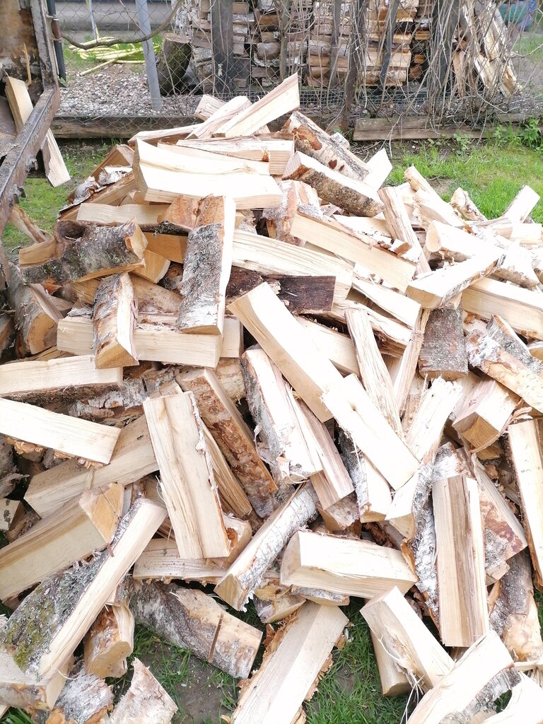 Yakıt firmaları Доставка дров и угля, Moskova ve Moskovskaya oblastı, foto