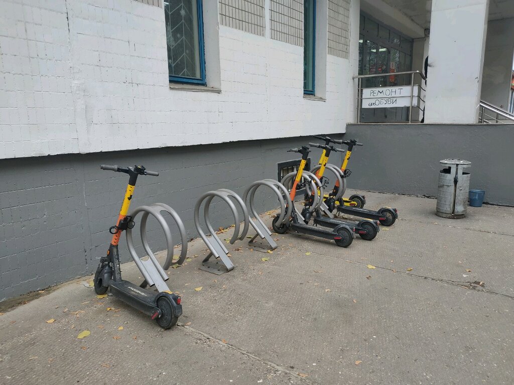 Bisiklet park yerleri Bicycle parking, Moskova, foto