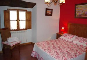 Pension Arbidel (Calle Oscura No:3, Ribadesella), otel