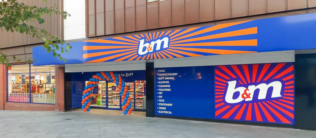 i̇ndirim ve fırsat sistemleri B&m Store, İngiltere, foto