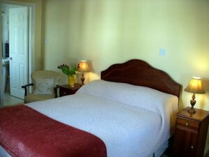 Dun Ri Guesthouse (Connacht, Clifden), otel