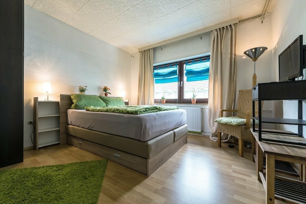 Otel Ferienwohnung Schwetzingen, Schwetzingen, foto