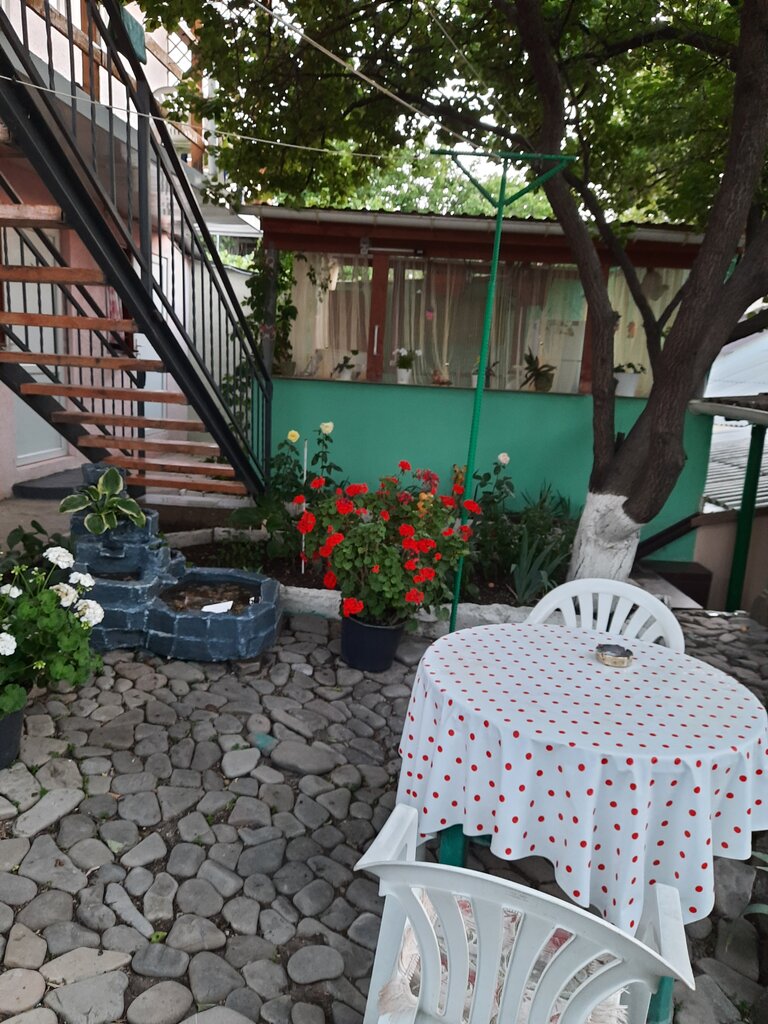 Konuk evi Гостевой дом на Коммунальной 4, Sudak, foto