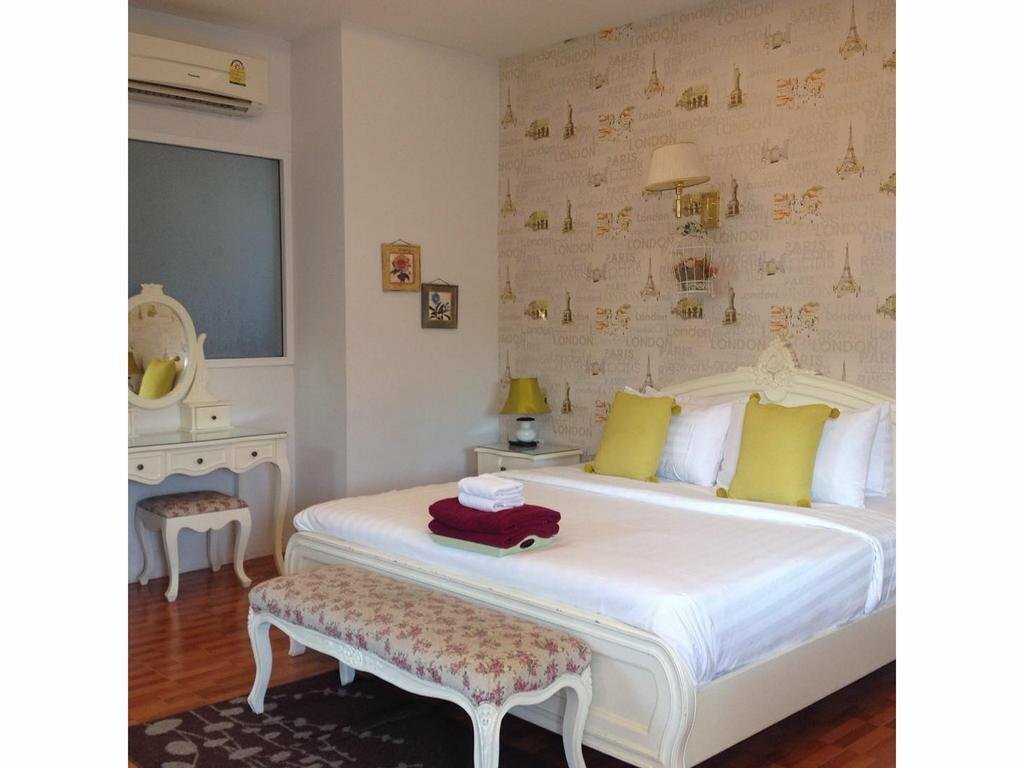 Otel Nida Rooms Chonkasem 110 Submarine, Surat Thani, foto