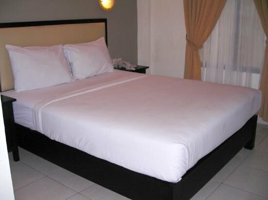 Otel Royal Phoenix Hotel, Semarang, foto
