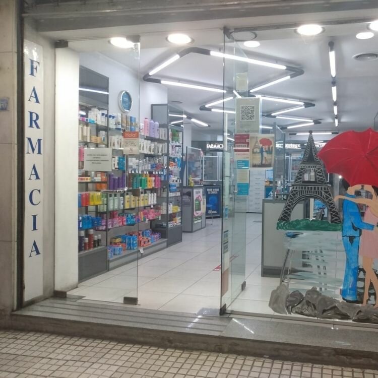 Kozmetik ve parfümeri mağazaları Farmacia Peragallo, Cordoba, foto