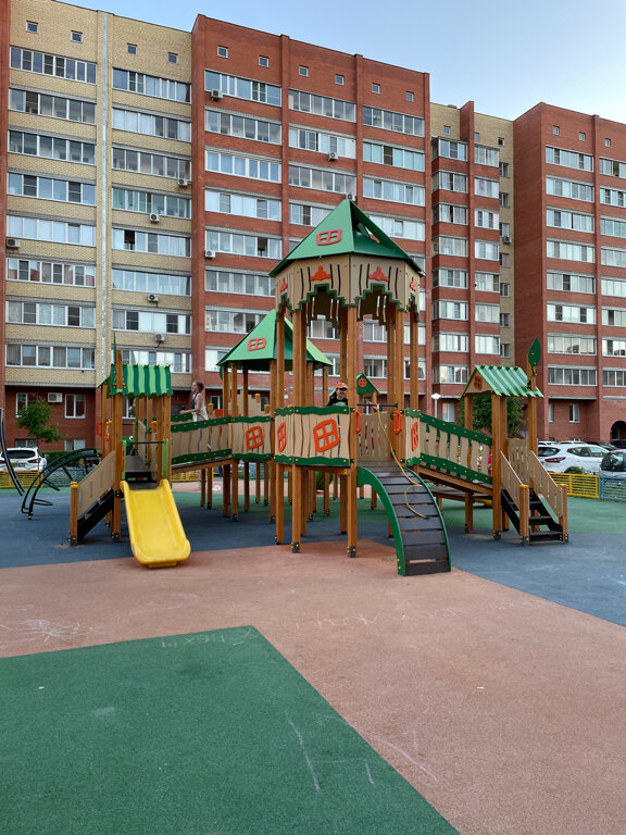 Oyun alanı Playground, Dubna, foto