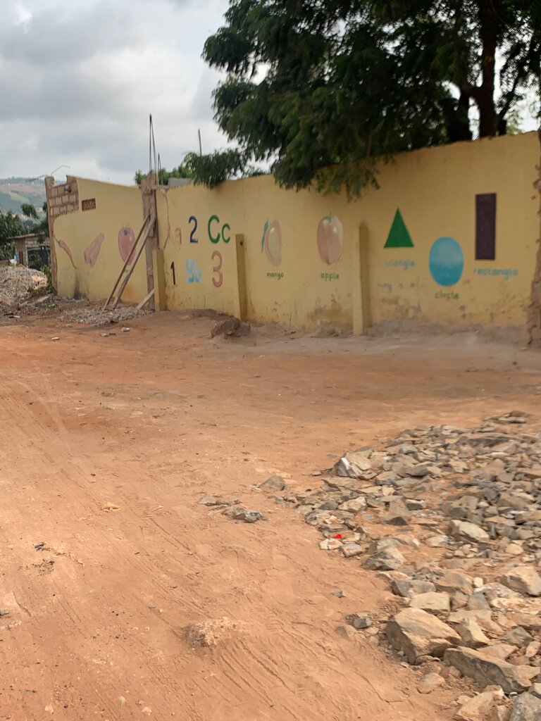 Anaokulları ISteam Elementary school, Dünya, foto