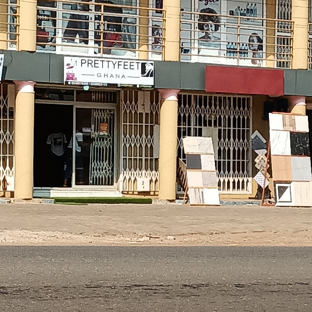 Ayakkabı mağazaları Prettyfeet Ghana, Dünya, foto