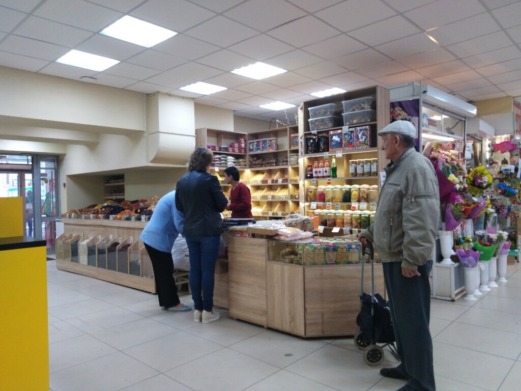 Manavlar Магазин фруктов и овощей, Novosibirsk, foto
