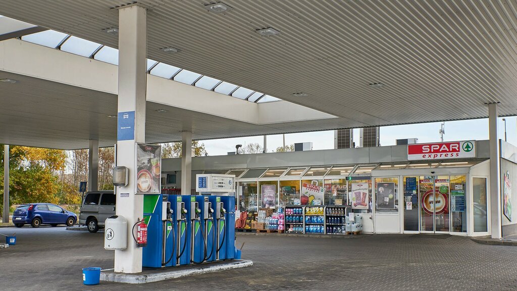 Otogaz dolum istasyonu Spar express, Budapeşte, foto