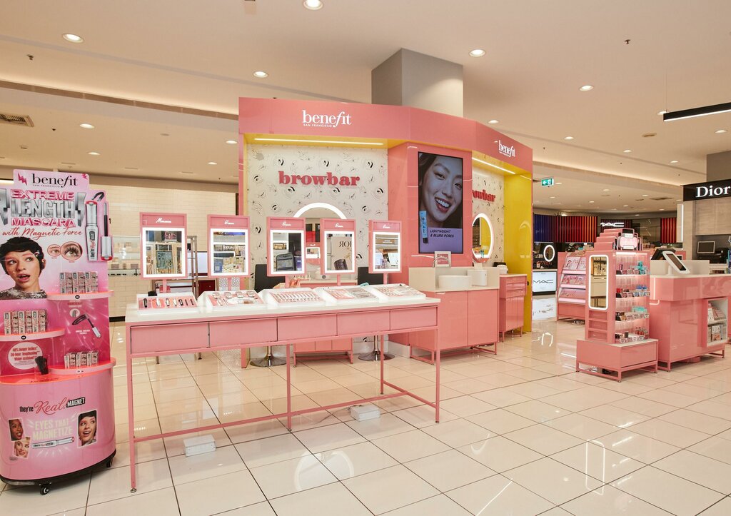 Güzellik salonu Benefit Cosmetics Myer Parramatta, Sidney, foto
