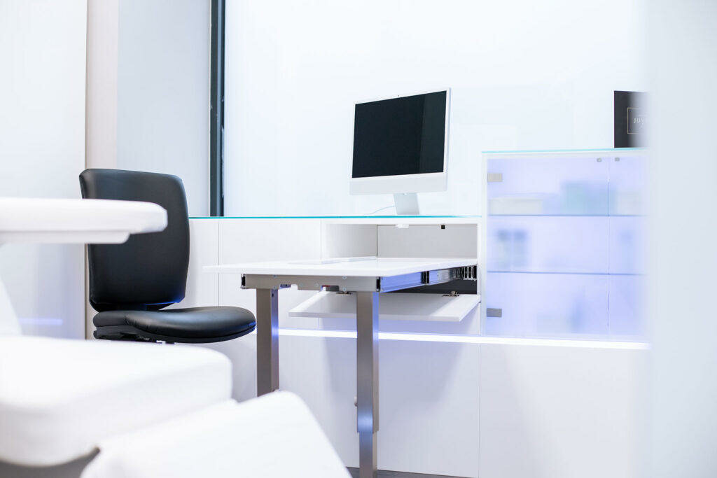 Plastik cerrahi klinikleri Dr. Pantazi - Praxis für Plastische & Ästhetische Chirurgie, Köln, foto
