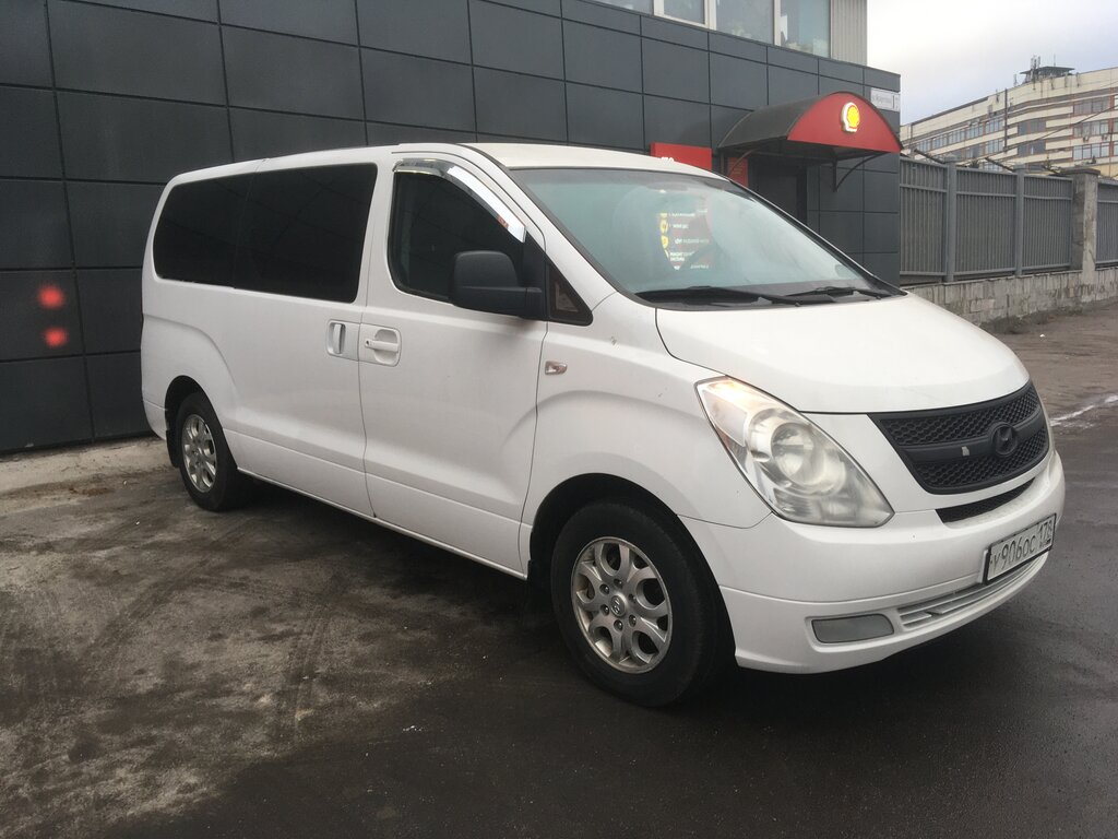 Oto kiralama Borey, Saint‑Petersburg, foto