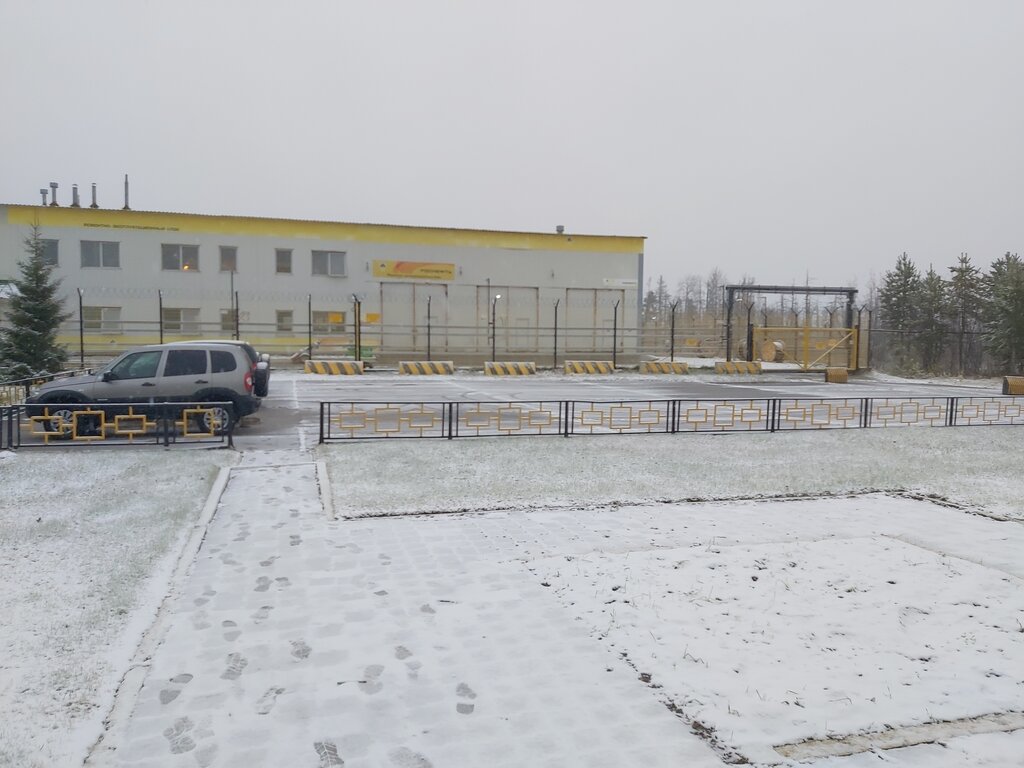 Sanayi kuruluşu Цех подготовки и перекачки нефти № 7 РН-Юганскнефтегаз, Hantı‑Mansi Özerk Okrugu, foto