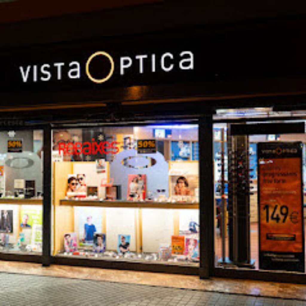 Giyim mağazası Vistaoptica Zona Franca, Barselona, foto