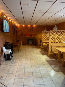 Кафе Биби (Uralskaya ulitsa No:19, posyolok Losiny), kafe  Sverdlovskaya oblastından