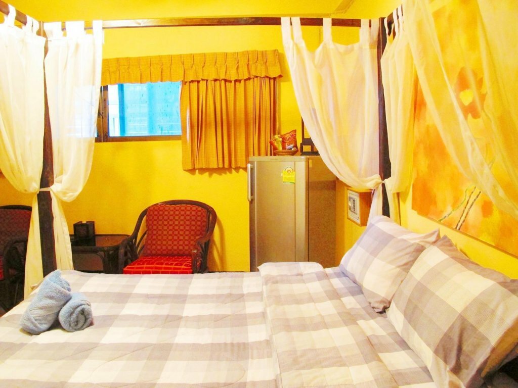 Otel Nickys Guesthouse, Pattaya, foto