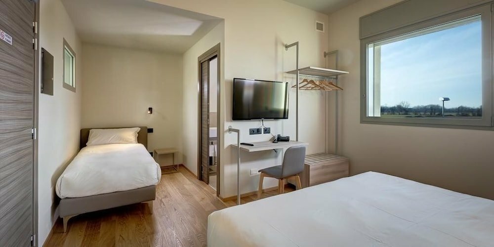 Otel Hotel The Cube, Emilia‑Romagna, foto