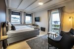 Hotel Sidesporet (Ahlgade No:1), otel  Holbaek'ten