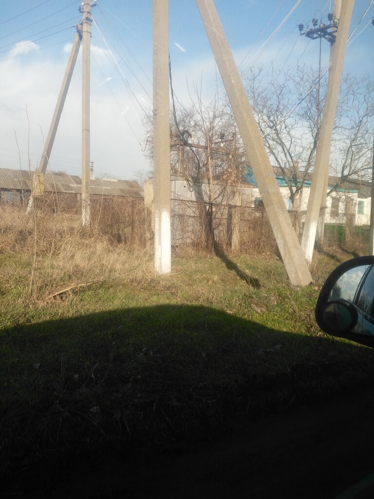 Elektrik dağıtım firmaları Bryukhovetsky Res filiala Kuban elektroenergii Timoshevskiye elektroseti, Krasnodarski krayı, foto