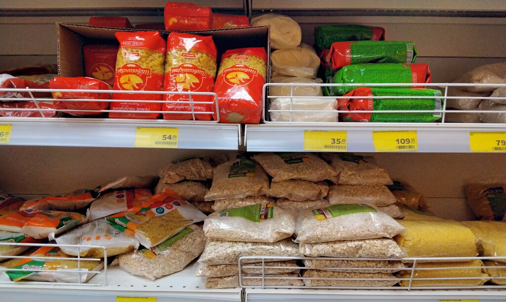 Market Magnit Moya Tsena, Samara, foto