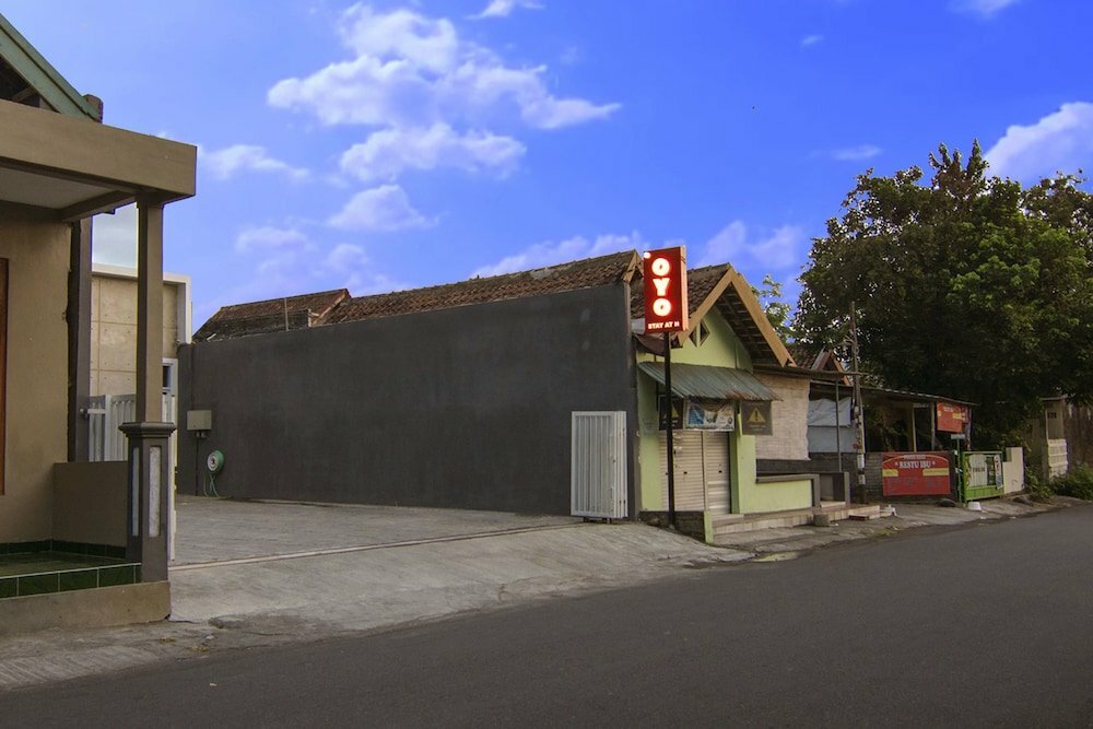 Otel Oyo 195 Stay @h Guesthouse, Dünya, foto