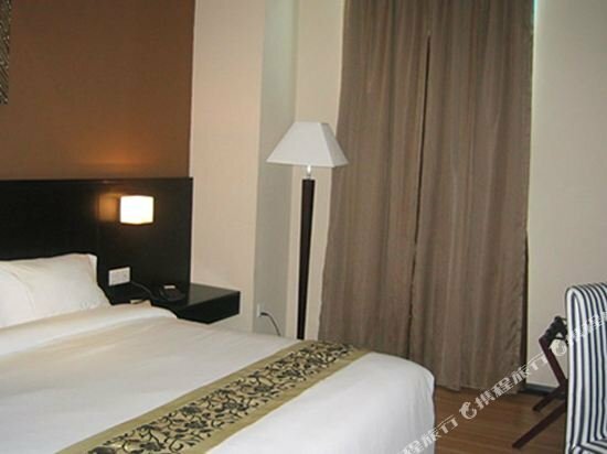 Otel Tat Place Hotel, Kuala Belait, foto