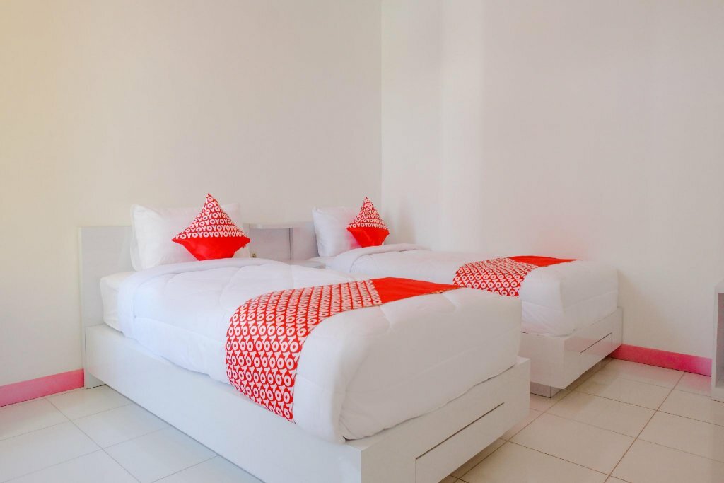 Otel Spot On 1716 Lada Family Residence Syariah, Malang, foto