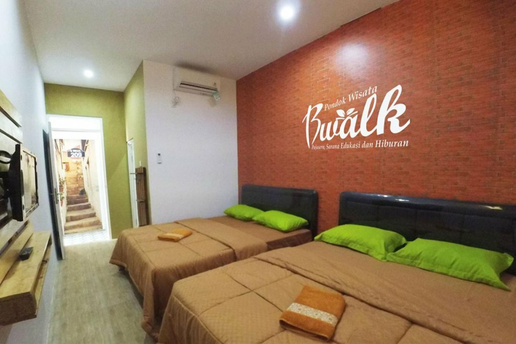 Otel Oyo 3283 Bwalk Hotel, , foto