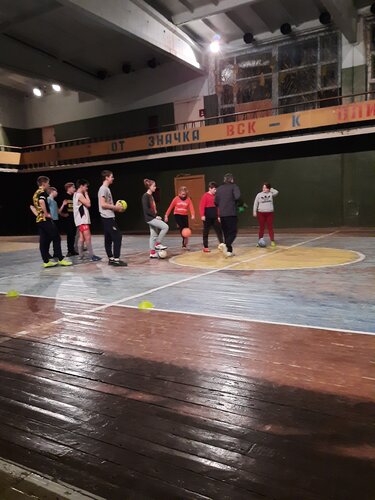 Spor ve jimnastik salonları Спортивный зал, Novgorodskaya oblastı, foto