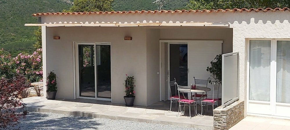 Otel Villa Nais, , foto