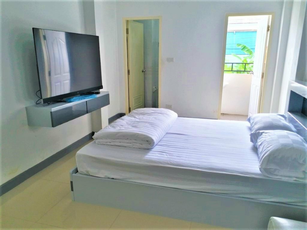Otel K&k Apartment by Oyo Rooms, Dünya, foto