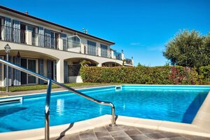 Villa Lucia Riviera dei Fiori (Liguria, Imperia, Strada alla Colla), otel  Ligurya'dan