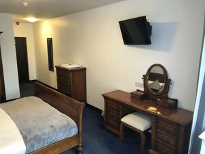 Clee Hotel (England, North East Lincolnshire, Cleethorpes, Clee Road), otel  Cleethorpes'tan