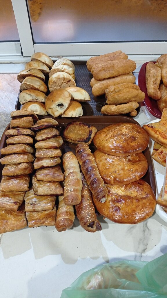 Ekmek fırını Горячие лепешки, Tver, foto