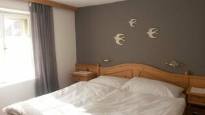 Hotel Danis (Graubünden, Albula, Voa Principala, 70), otel