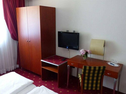 Otel Serways Hotel Siegburg West, Kuzey Ren‑Vestfalya, foto